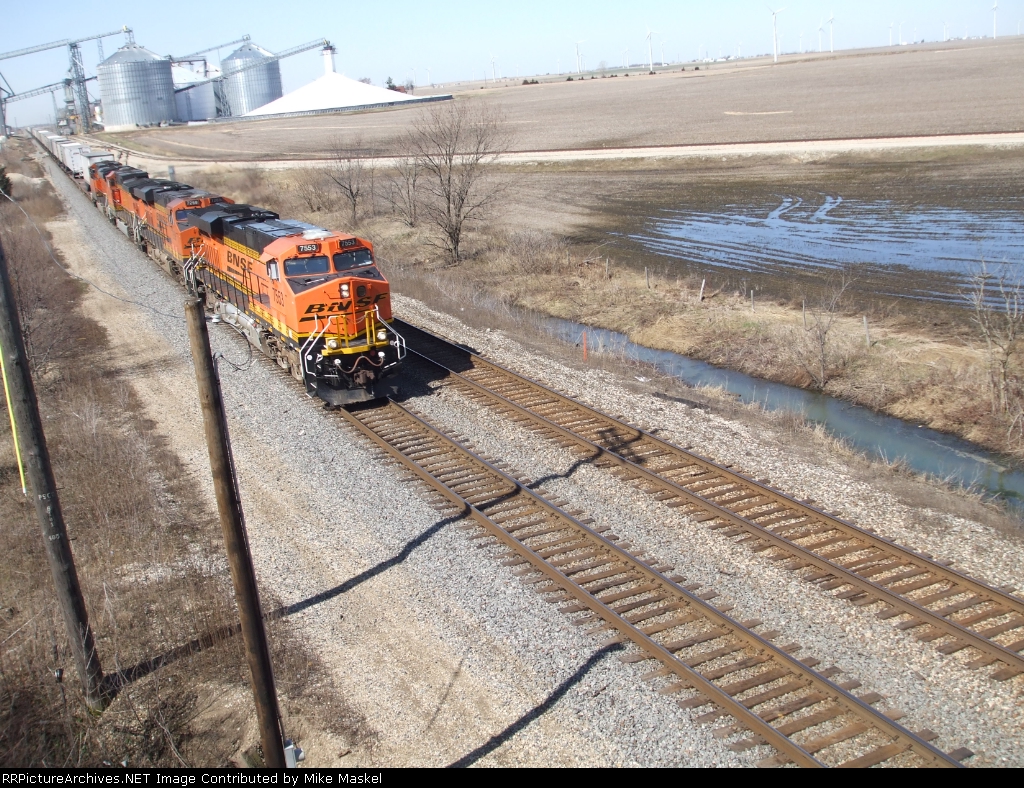 BNSF 7553